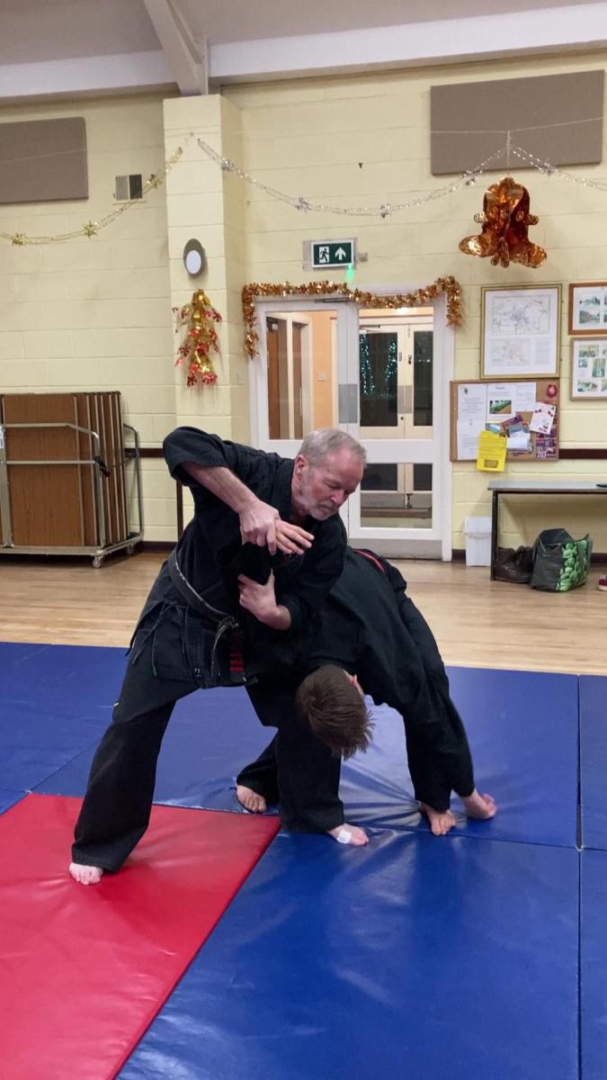 Sensei Fred Demonstrates Defence Against Push & Punch – Bushi Kempo Ju ...
